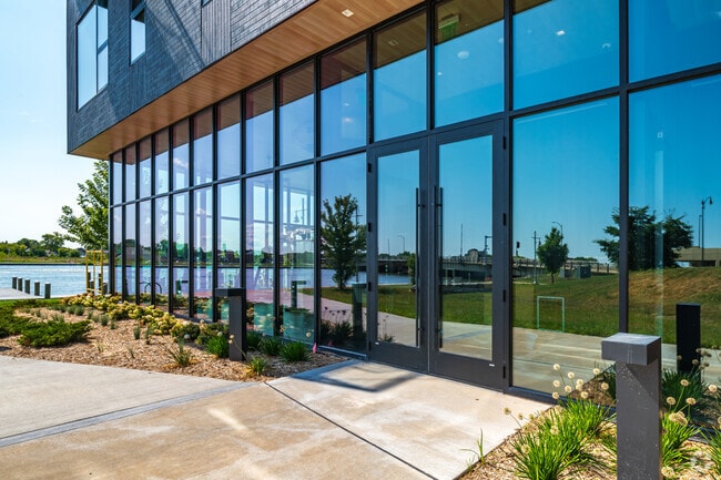 Mackson Corners Waterfront Apartments - Oshkosh, WI | ForRent.com