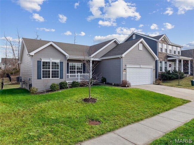 168 Hidden Bluffs Dr Off-Campus Housing, Lake Saint Louis, MO