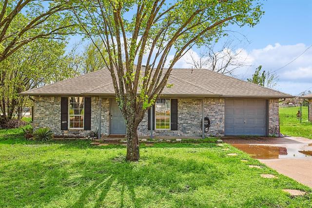701 Baldwin St House - House Rental in Royse City, TX | ForRent.com