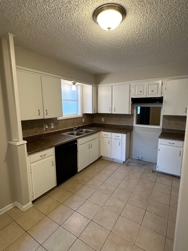 25 Prince Dr. Maumelle, AR 72113 House - House Rental in Maumelle, AR ...