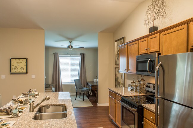 Redwood Indianapolis Apartments For Rent in Indianapolis, IN | ForRent.com