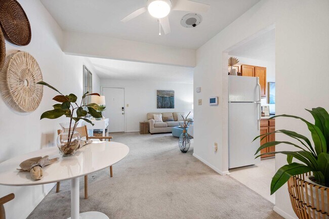 Foxridge Apartment Homes | Virginia Tech | Off-Campus Housing Search