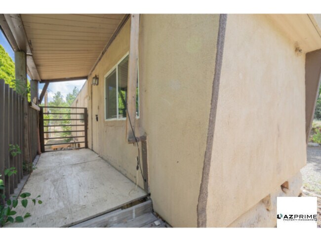 Discover Tranquility in this Charming Maye... House - House Rental in ...