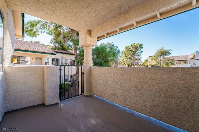 1341 Cinder Rock Dr Unit 201 - Condo for Rent in Las Vegas, NV ...