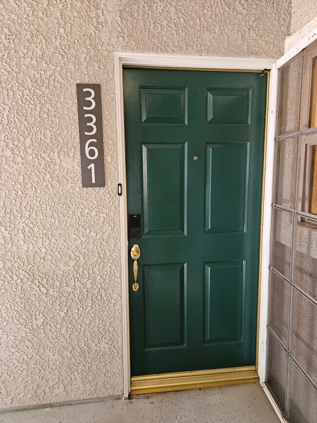 3361 Holly Grove St Condo Unit 3361 - Condo for Rent in Westlake ...