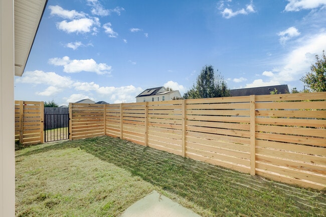 Allen Ridge Townhomes - Houses for Rent - Greenville, NC | ForRent.com