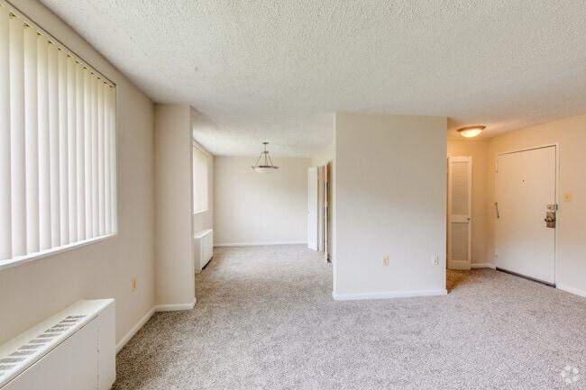 Summit Hills Apartments - Silver Spring, MD | ForRent.com