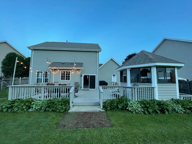 1629 Silver Springs Ct - House Rental in Aurora, IL | ForRent.com