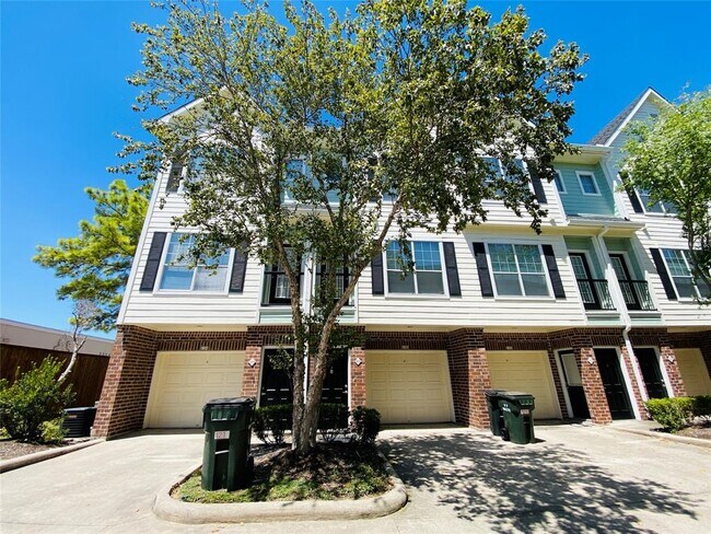 9200 Westheimer Rd Condo For Rent in Houston, TX | ForRent.com