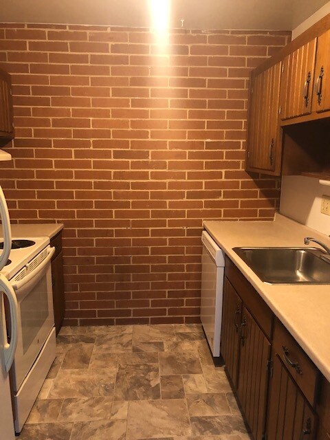 Alpine Heights at Hershey Apartments For Rent in Hummelstown, PA ...