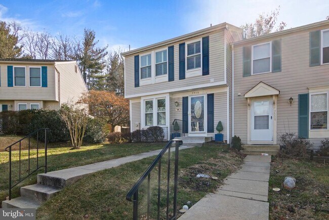 7510 Summer Blossom Ln Townhome - Townhome Rental in Columbia MD ...