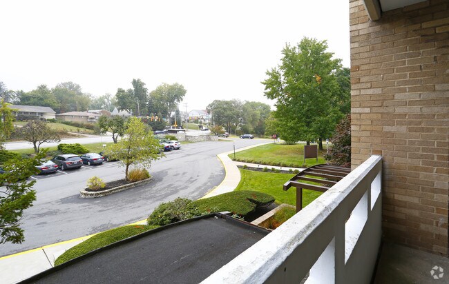 Carriage Park Apartments For Rent in Pittsburgh, PA | ForRent.com