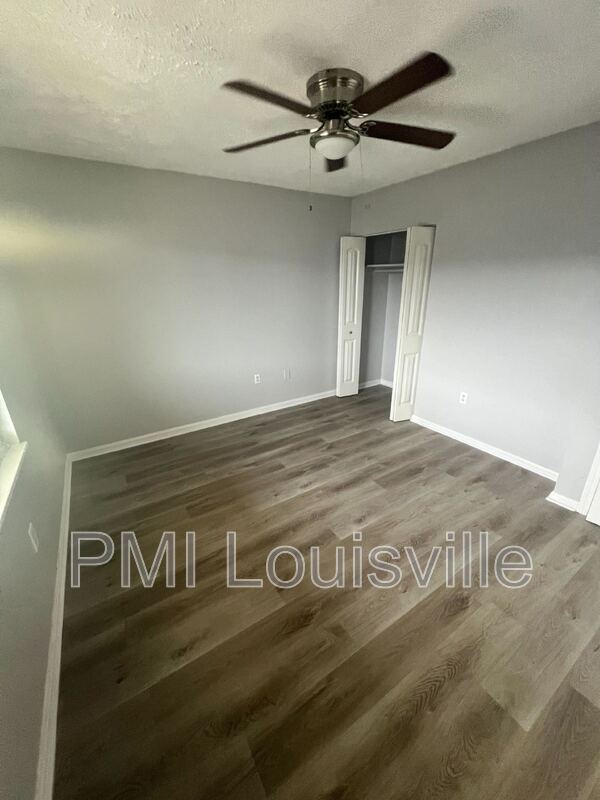 5511 Yucca Ln Condo Unit 5 - Condo for Rent in Louisville, KY | ForRent.com