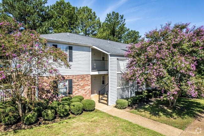 Trace Ridge Apartments For Rent in Tupelo, MS | ForRent.com