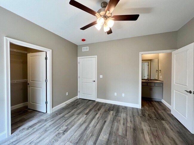 Keystone Commons - South Central Properties Apartamentos - Bowling ...