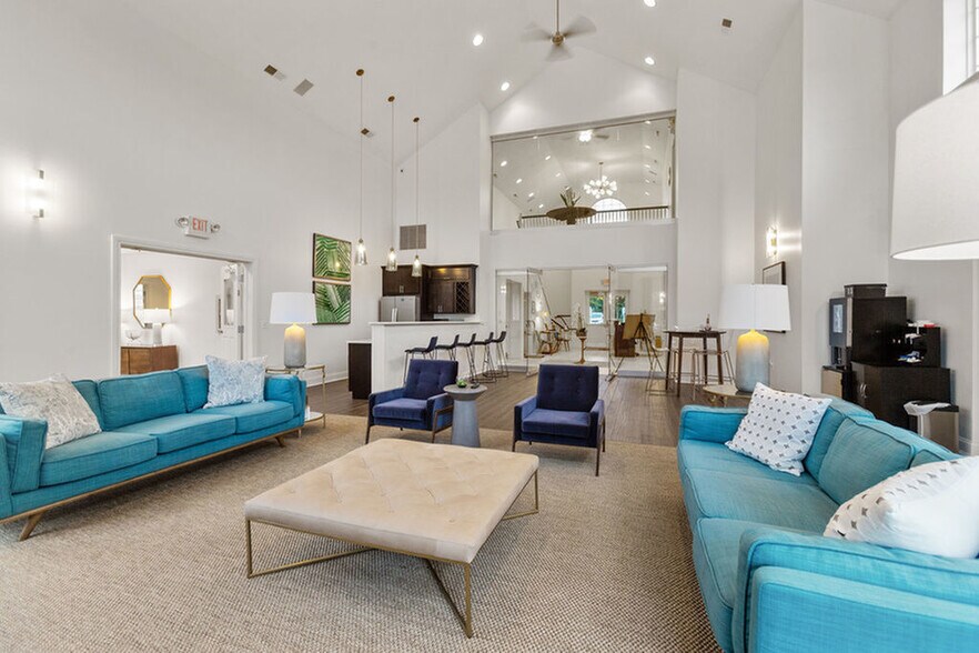 Marble Cliff Commons | Columbus, OH | Starting at $1,285 | ForRent.com