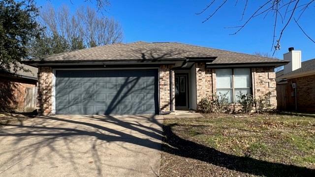 5539 Silver Maple Dr - House for Rent in Arlington, TX | ForRent.com