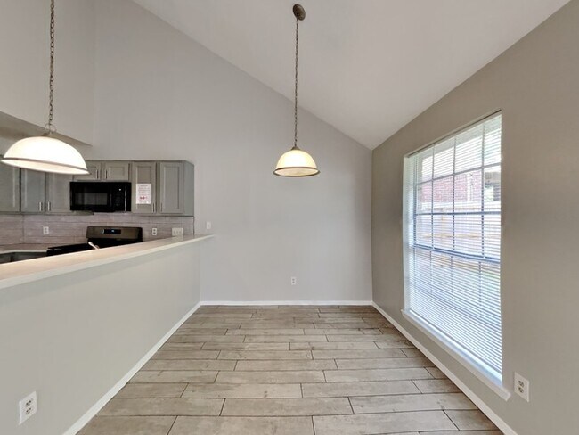 5711 Wynberry Dr - House Rental in Houston, TX | ForRent.com