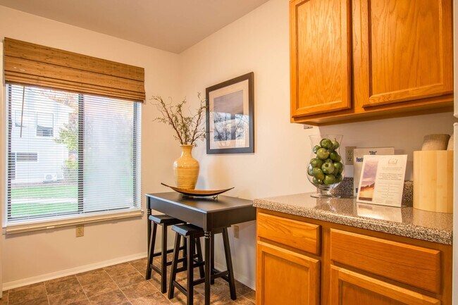 Foxridge Apartment Homes | Virginia Tech | Off-Campus Housing Search