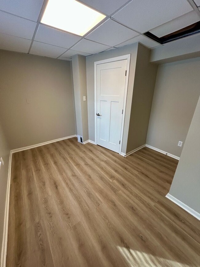 820 W 4th St Unit #3 Off-Campus Housing, Duluth, MN