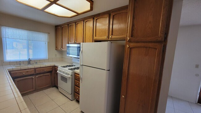 Nice 3 bedroom / 2 bathroom house with nic... - House Rental in ...