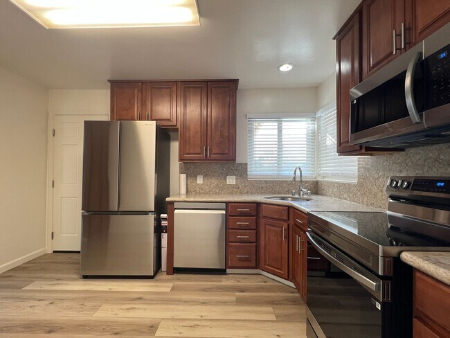 Remodeled 3 Bedroom 2 Bath Home in Cambria... - House Rental in San ...