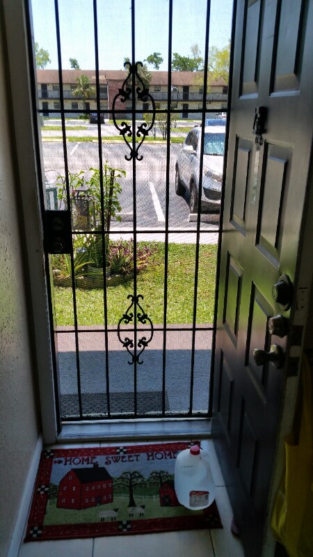 6010 Shaker Wood Cir Condo - Condo for Rent in Tamarac, FL | ForRent.com