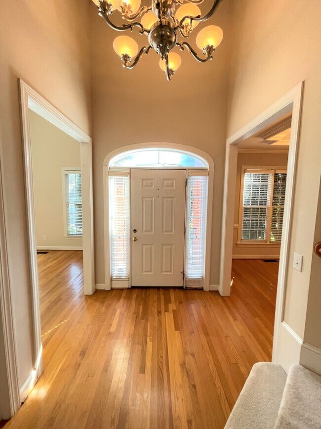 Beautiful 5 bedroom home in lovely Chapel ... - House Rental in Chapel ...