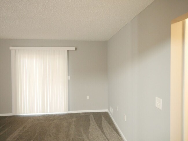 60 Acres Reserve Condominium - 2 BR 1 BA W... - Condo for Rent in ...