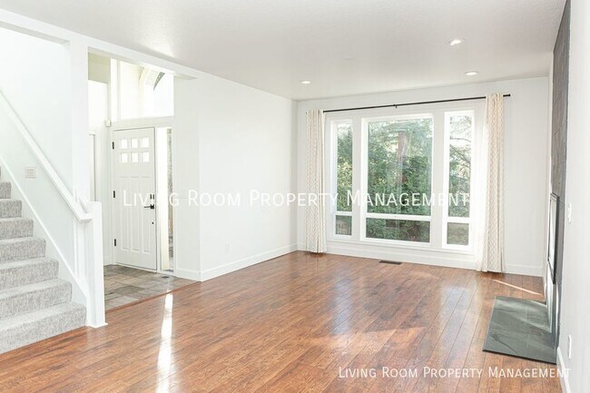 6220 SW 41st Ave - House for Rent in Portland, OR | ForRent.com