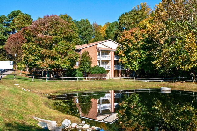 Cardinal Apartments For Rent in Greensboro, NC | ForRent.com