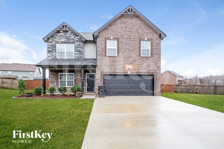 1034 Christian James Ct Off-Campus Housing, Clarksville, TN