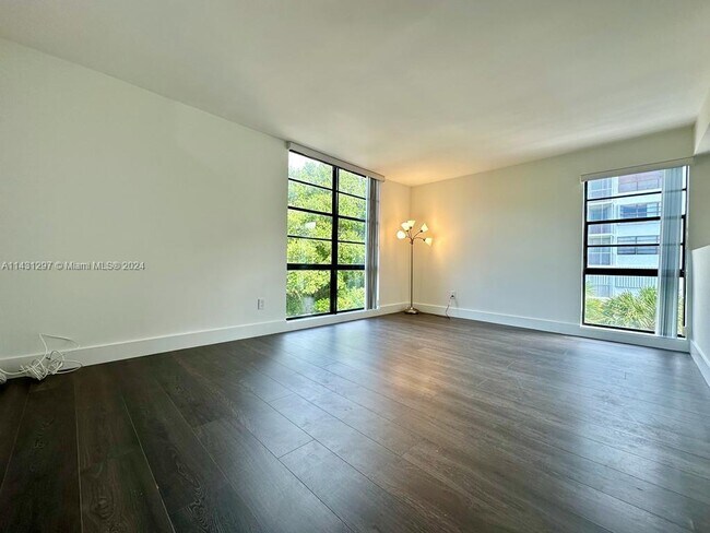 100 Ocean Ln Dr Unit 404 - Condo for Rent in Key Biscayne, FL | ForRent.com