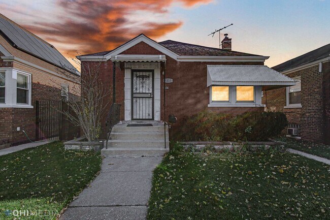 3 Bed 2 Bath is West Elsdon neighborhood o... House - House Rental in ...