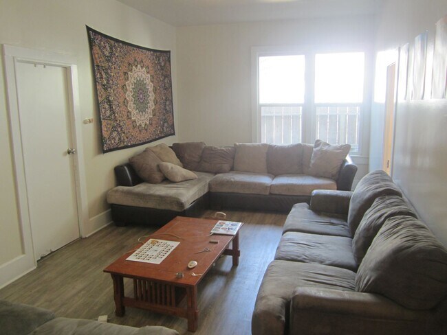 803 Normal St Apartamento Unidad 1 - Chico, CA | ForRent.com