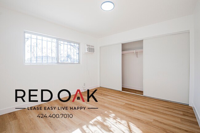 6501 Cherry Ave Unit 3 Off-Campus Housing, Long Beach, CA