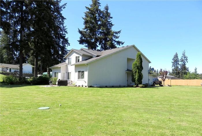 Fantastic Spanaway 3 Bedroom Two Story Dup... - House Rental in ...