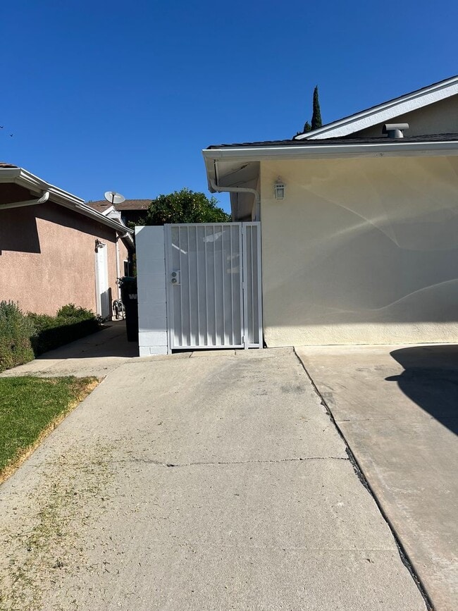 Studio ADU apartment in the center of Simi... - House Rental in Simi Valley, CA | ForRent.com