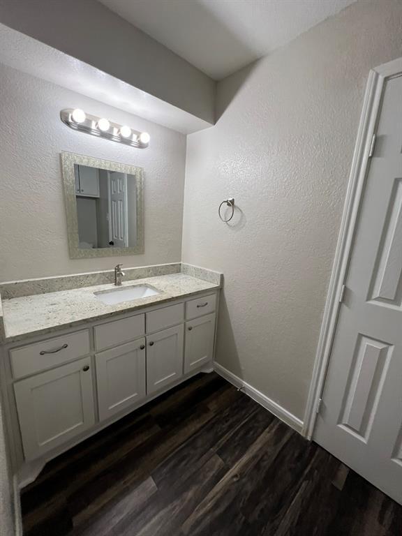 10148 Emnora Ln Condo For Rent in Houston, TX | ForRent.com