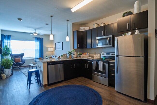 The Valley Apartments | Penn State University | Off-Campus Housing Search