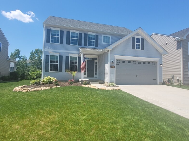 823 Bearing Ct - House for Rent in Amherst, OH | ForRent.com