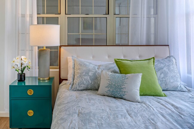 University of Massachusetts Boston | Off-Campus Housing Search