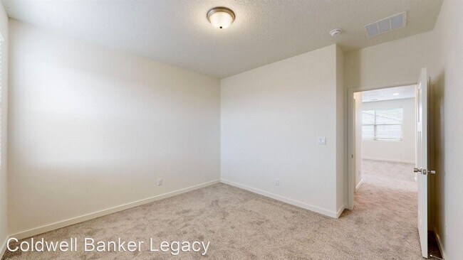 4 br, 3 bath House - 4324 Bald Eagle Loop NE - House Rental in Rio ...