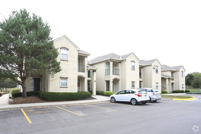 Enclave At Town Center Apartments - Leawood, KS | ForRent.com