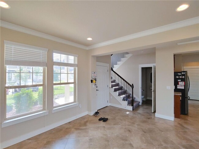 9303 McKnight Lp Off-Campus Housing, Austin, TX