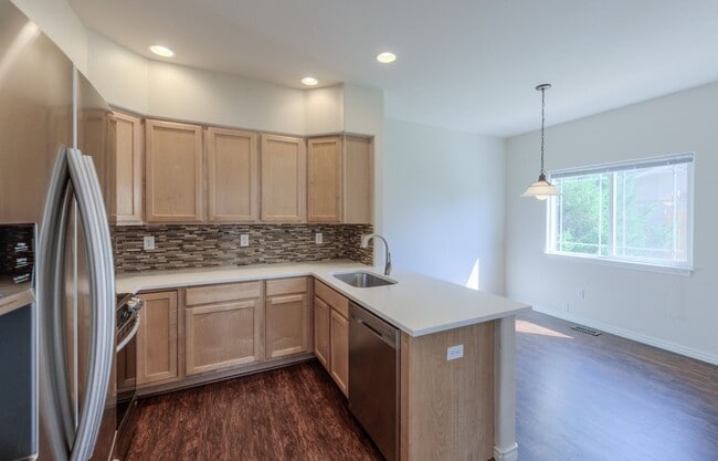 835 Kane Dr Off-Campus Housing, Longmont, CO