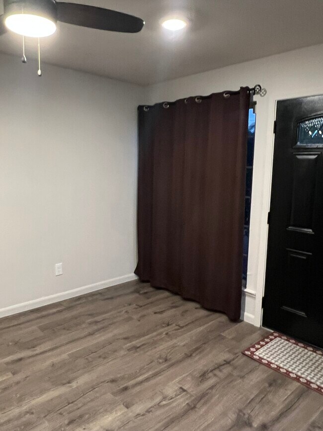2820 Scenic Dr Apartment - Modesto, CA | ForRent.com
