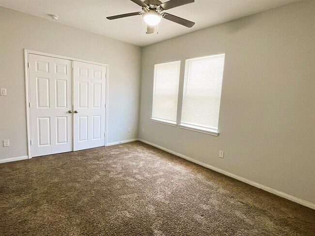 8153 Homewood Ln Unit A - Houston, TX | ForRent.com