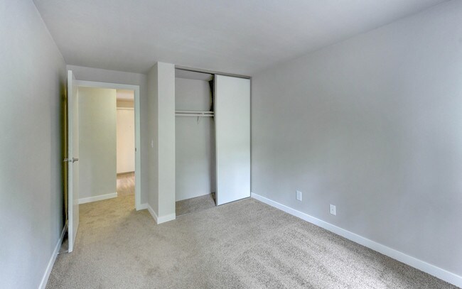 Maplewood Park Apartments For Rent in Renton, WA | ForRent.com