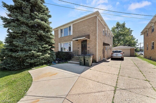 2915 Snow Rd Apartment - Parma, OH | ForRent.com